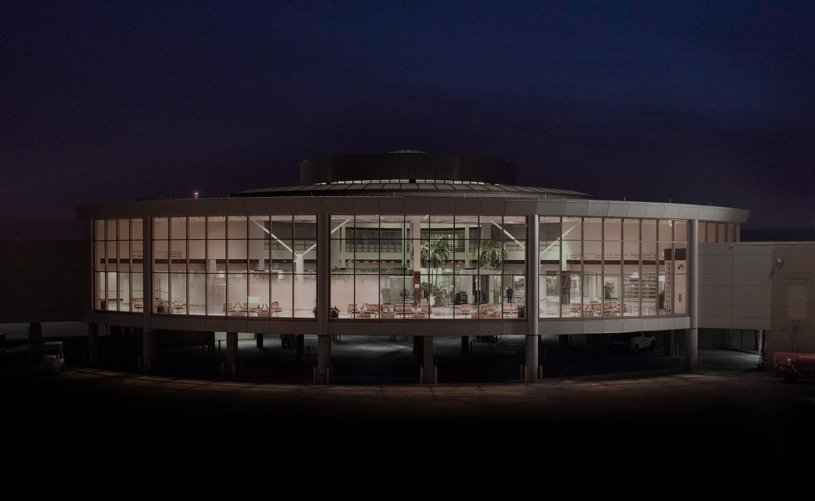 Baton Rouge Metropolitan Airport :: BTR | Fly Local