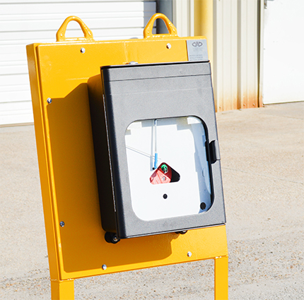 Stand Mounted Chart Recorder - Global Petroleum Rentals - Broussard ...