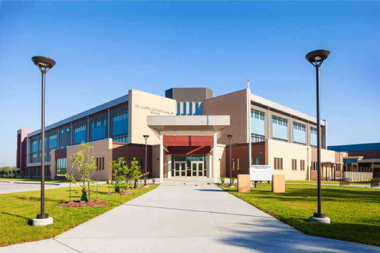 Dr. Martin Luther King Jr. Charter School For Science & Technology ...